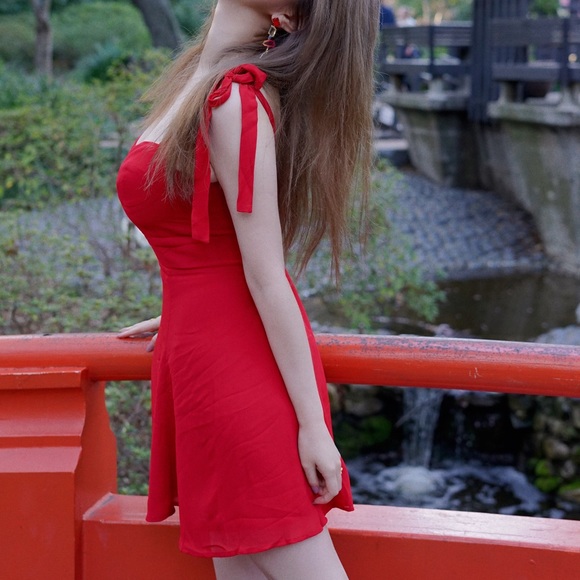 Reformation | Dresses | Thank You Salereformation Niara Dress In Cherry ...